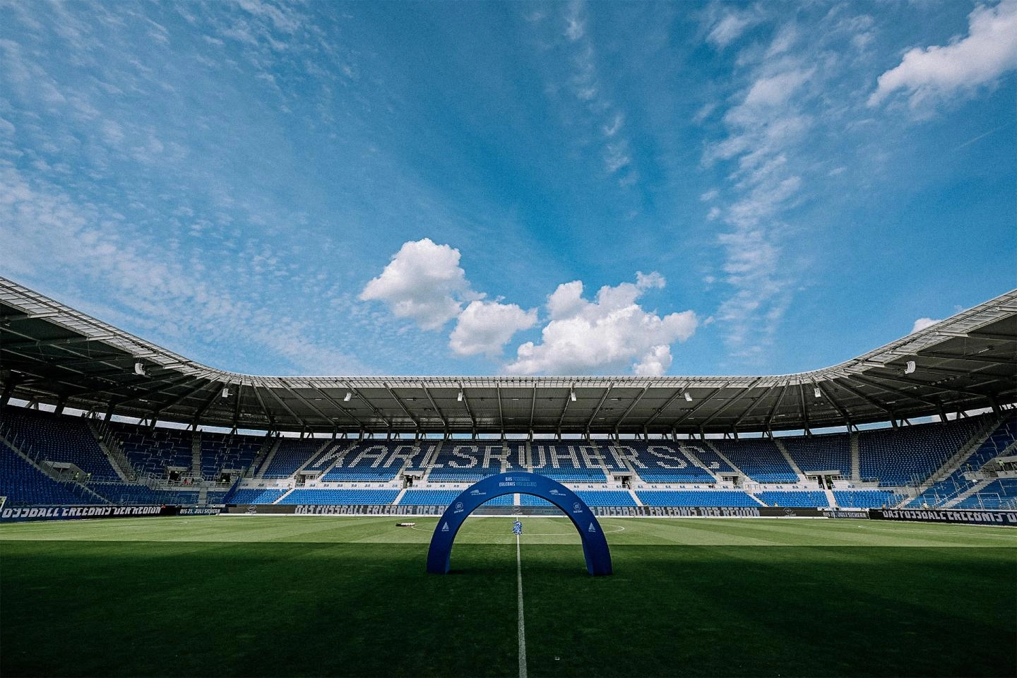 Photos: Mac Allister and Szoboszlai make Liverpool bow in win over ...