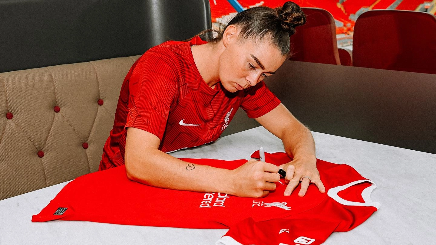 Competition: Win an LFC Women home shirt signed by Natasha Flint ...