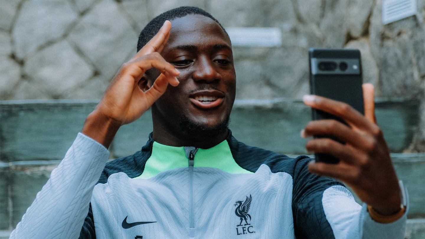 What are the Liverpool squad listening to in Singapore? - Liverpool FC