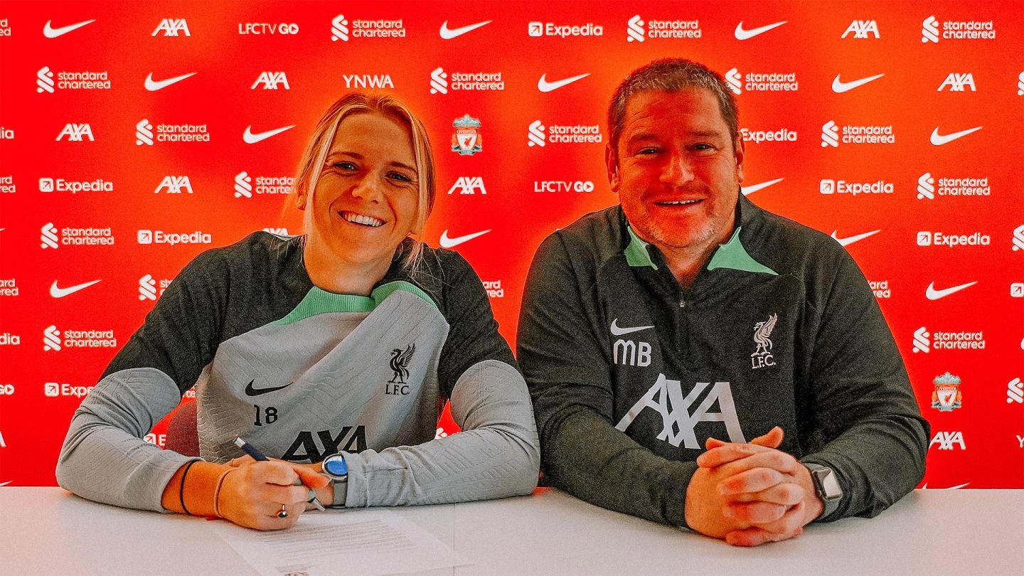 Ceri Holland pens contract extension with Liverpool FC Women - Liverpool FC