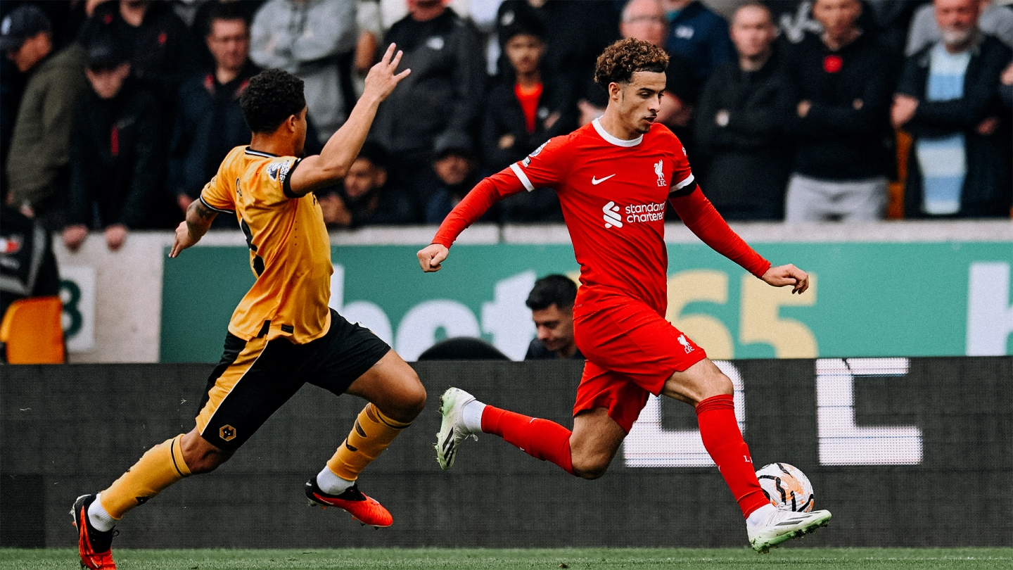 Another dramatic away comeback sees Liverpool beat Wolves 3-1 ...