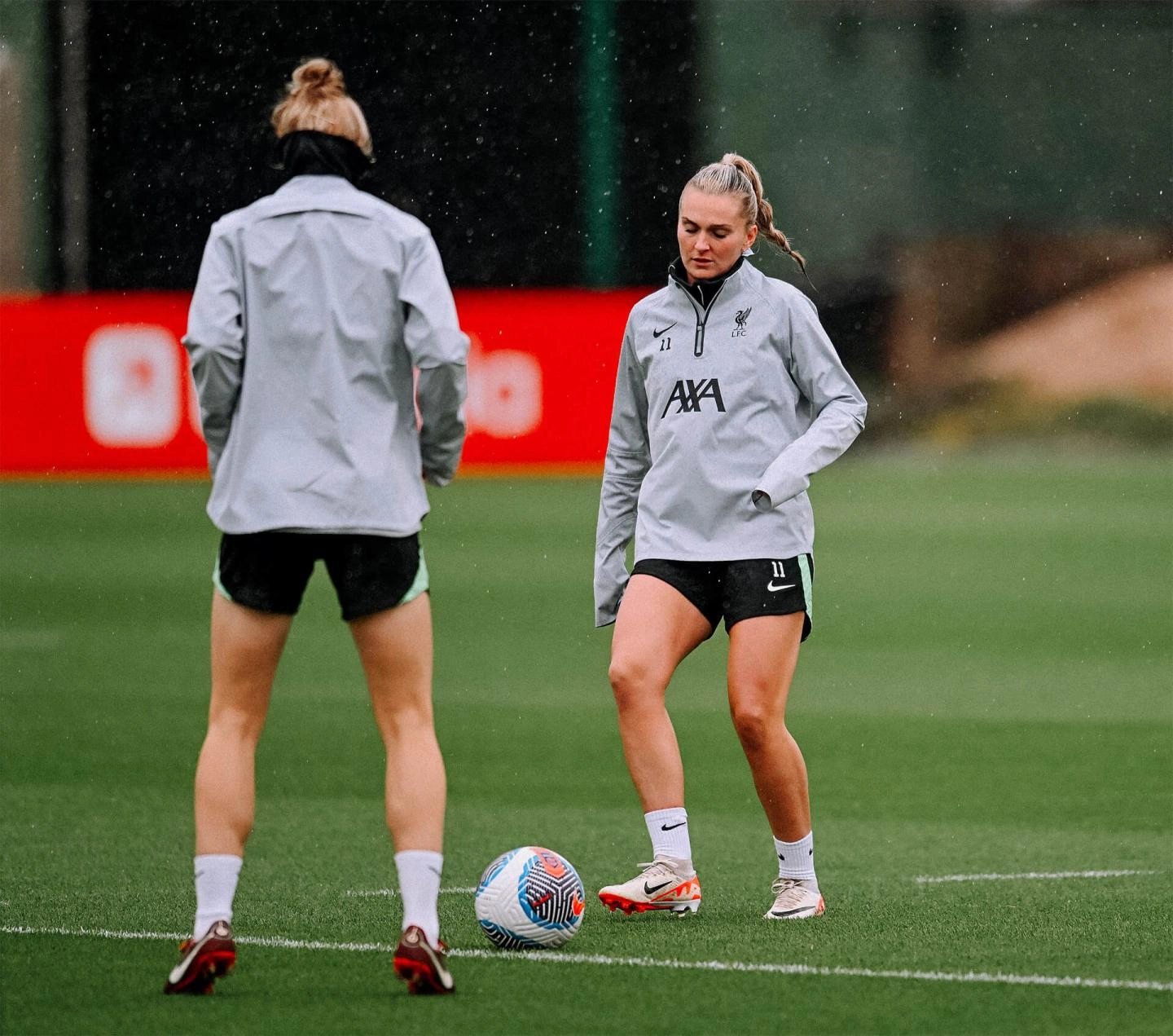 Photos: Liverpool FC Women in training ahead of trip to West Ham ...