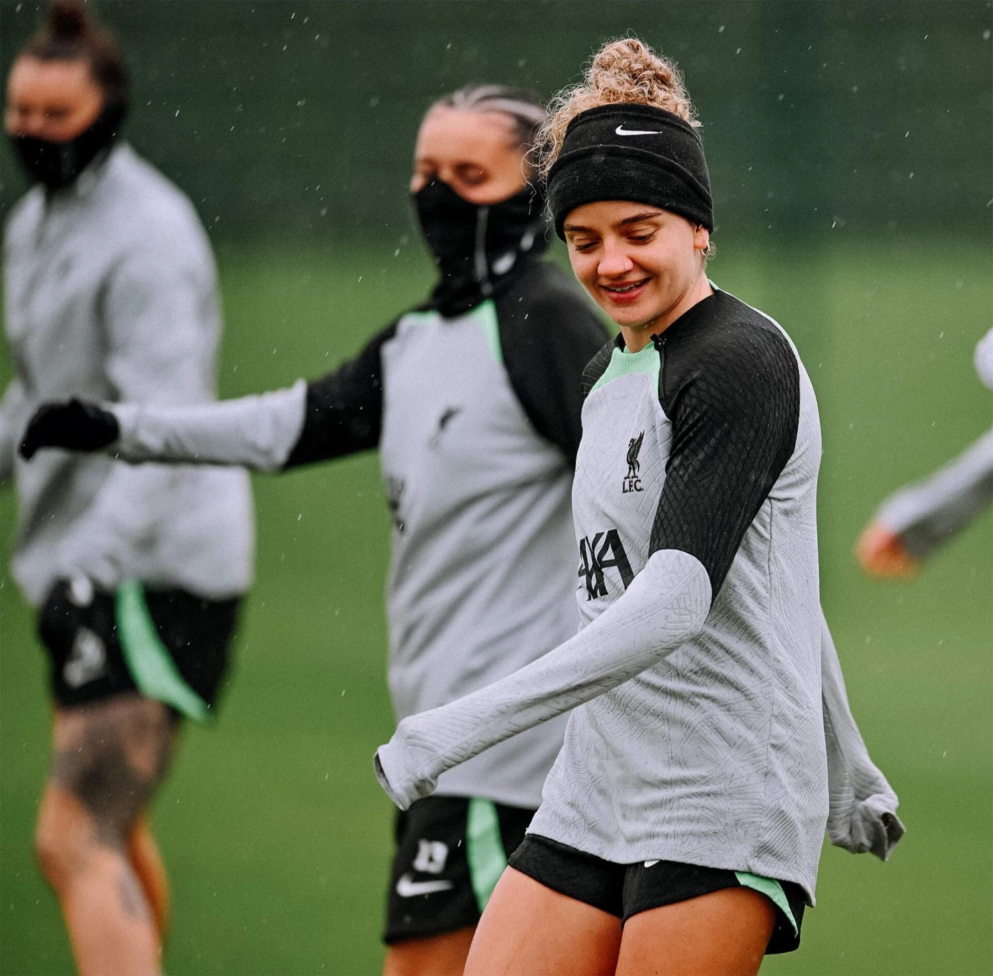 Photos: Liverpool FC Women in training ahead of trip to West Ham ...