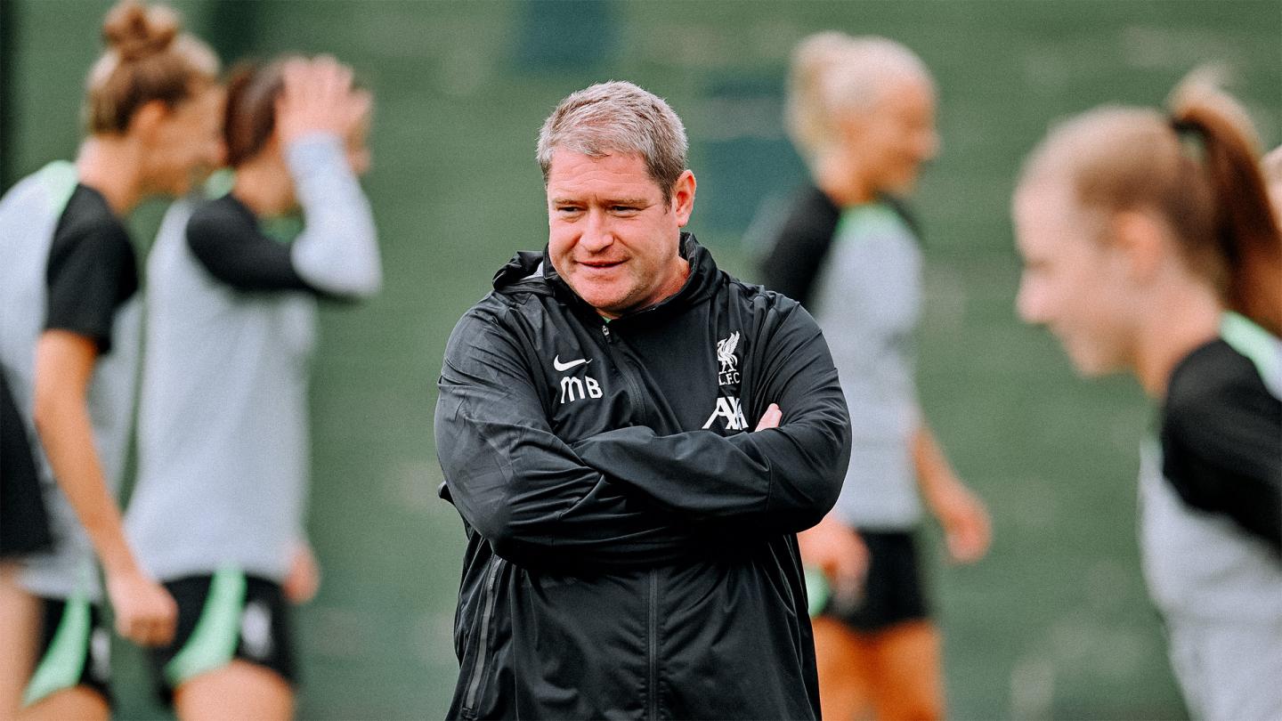 Matt Beard up for Women's Super League Manager of the Month - Liverpool FC