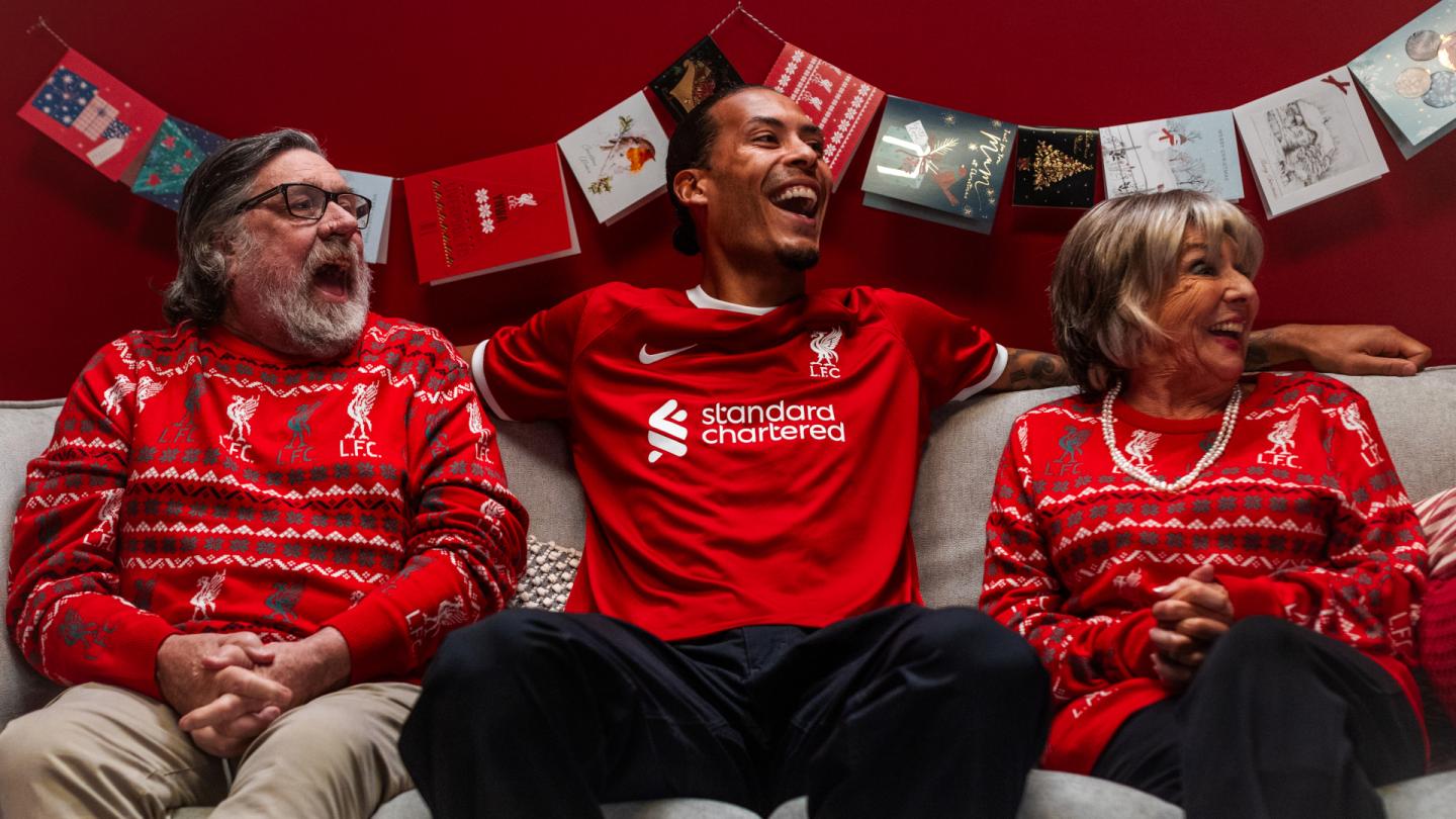 TV royalty Ricky Tomlinson and Sue Johnston reunite for LFC's Christmas ...