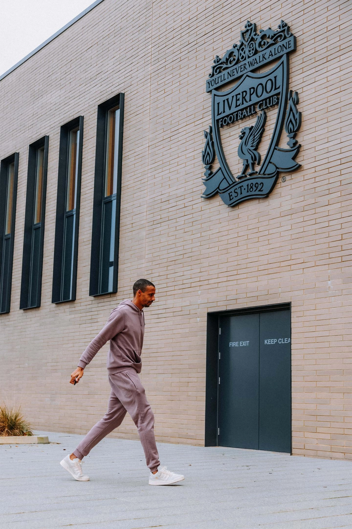 Photos: The Reds arrive at the AXA Training Centre on Thursday ...