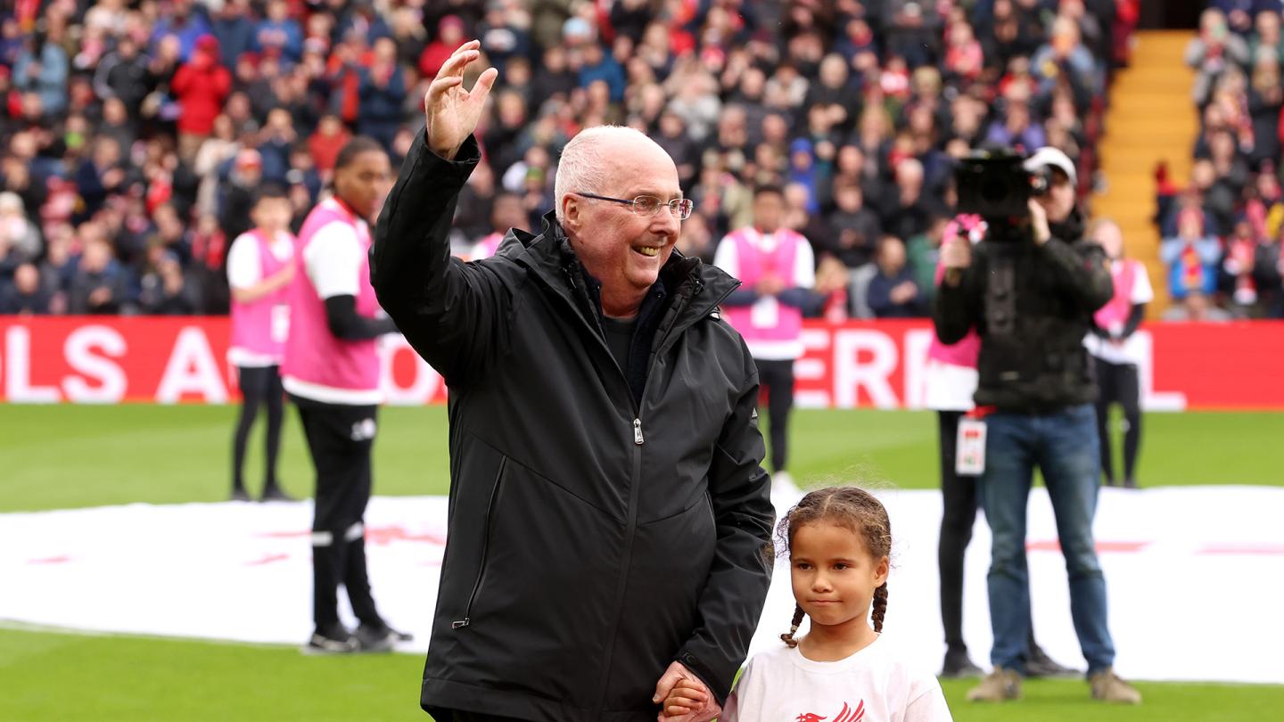 Tea in the Boot Room, YNWA and nights at Anfield – Sven's Liverpool ...
