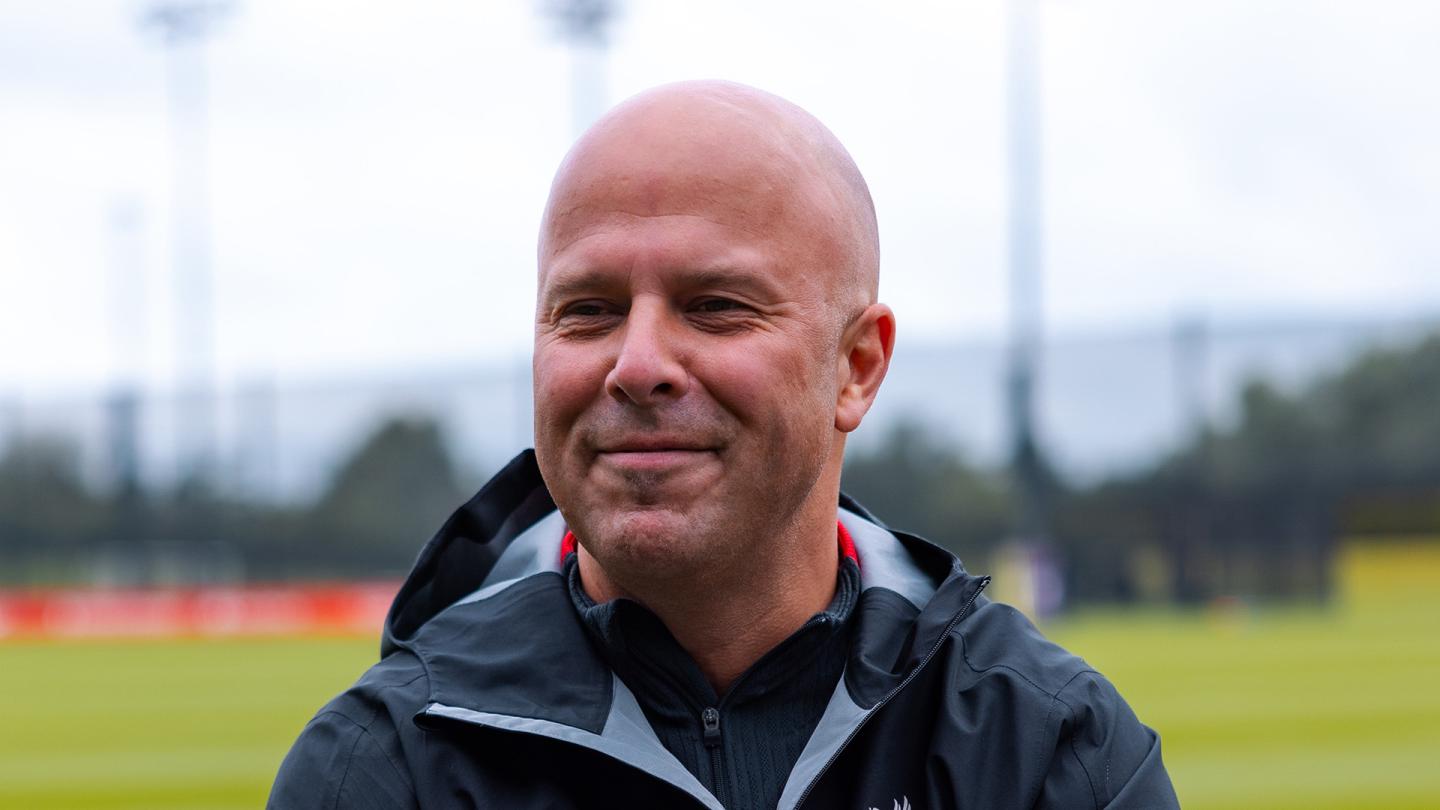 'Full of energy' – Arne Slot on pre-season week one, new staff roles ...