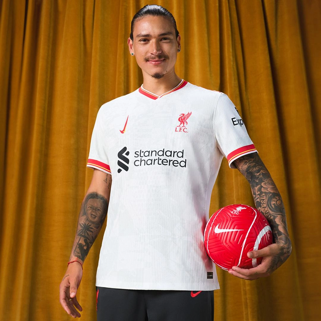 Photoshoot: Liverpool players model new Nike 2024-25 third kit ... Photoshoot: Liverpool players model new Nike 2024-25 third kit ...
