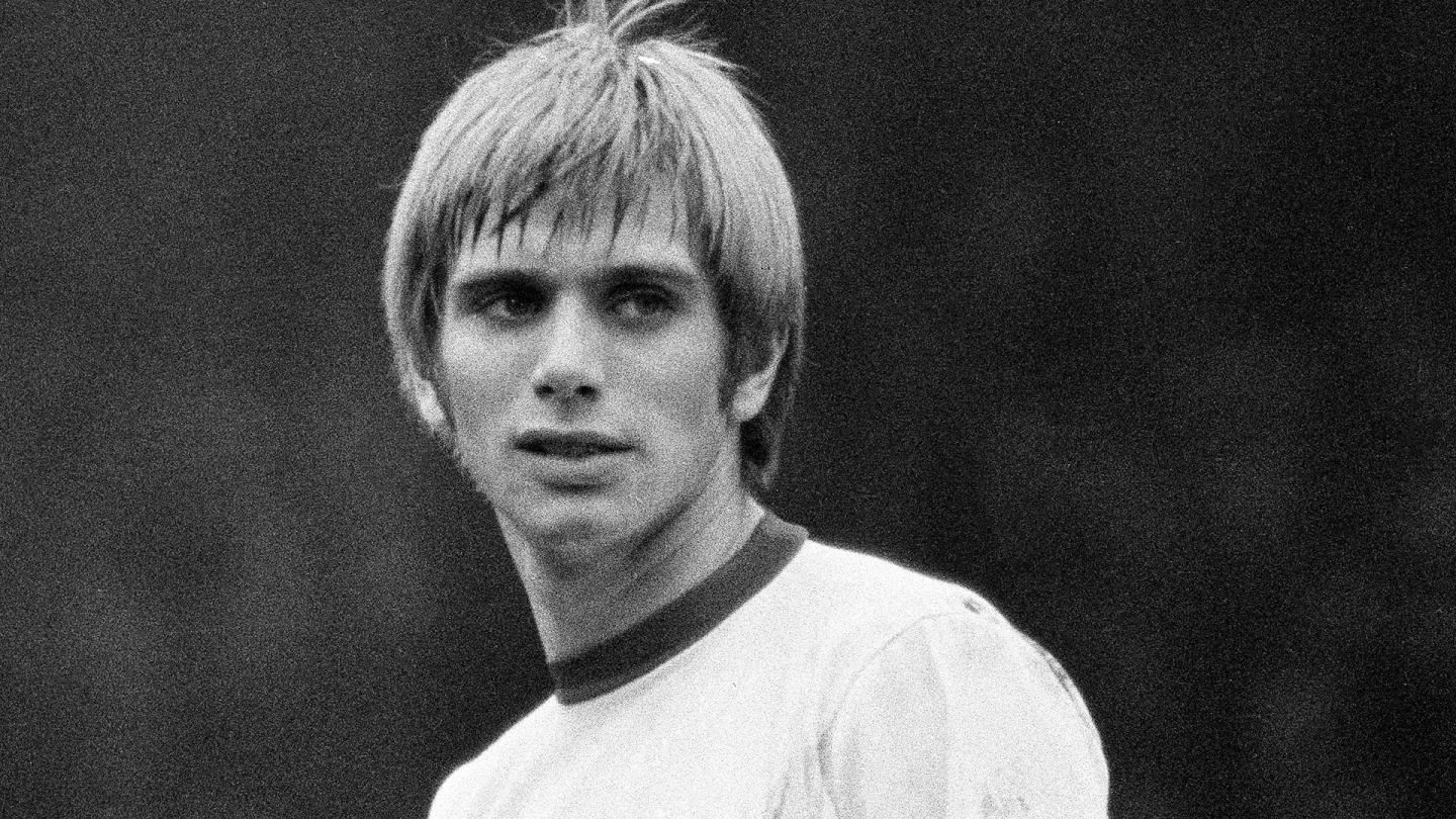 Liverpool FC — Alun Evans