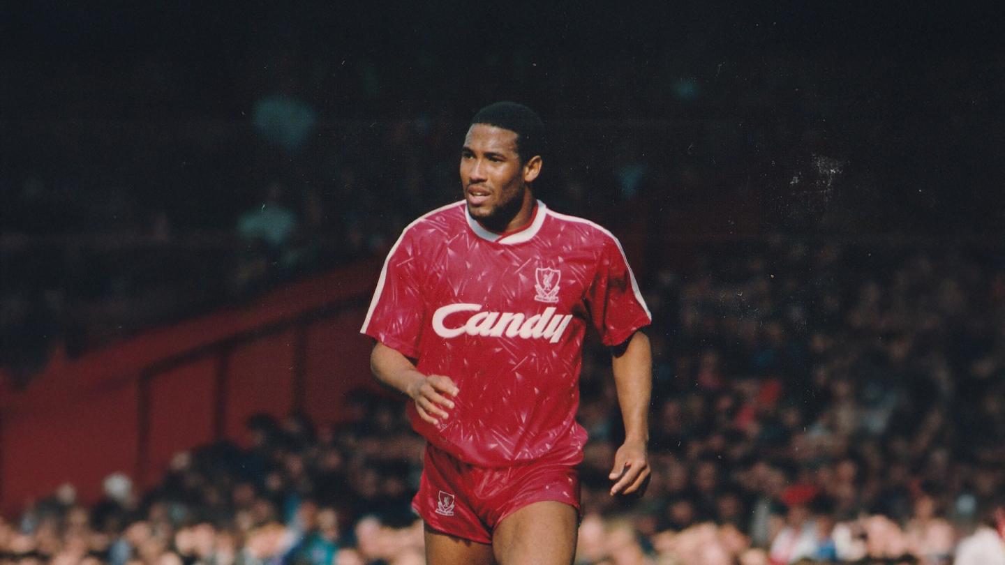 Shop now: The iconic retro kits worn by the LFC Legends management team ...