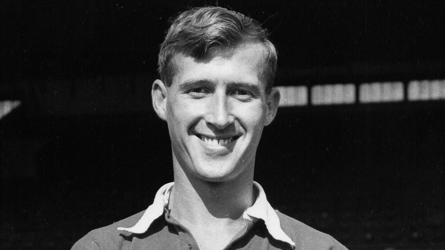 Liverpool FC — Alan Arnell