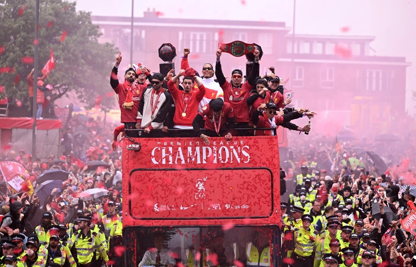 The best photos from Liverpool's open-top bus parade for Premier League ...