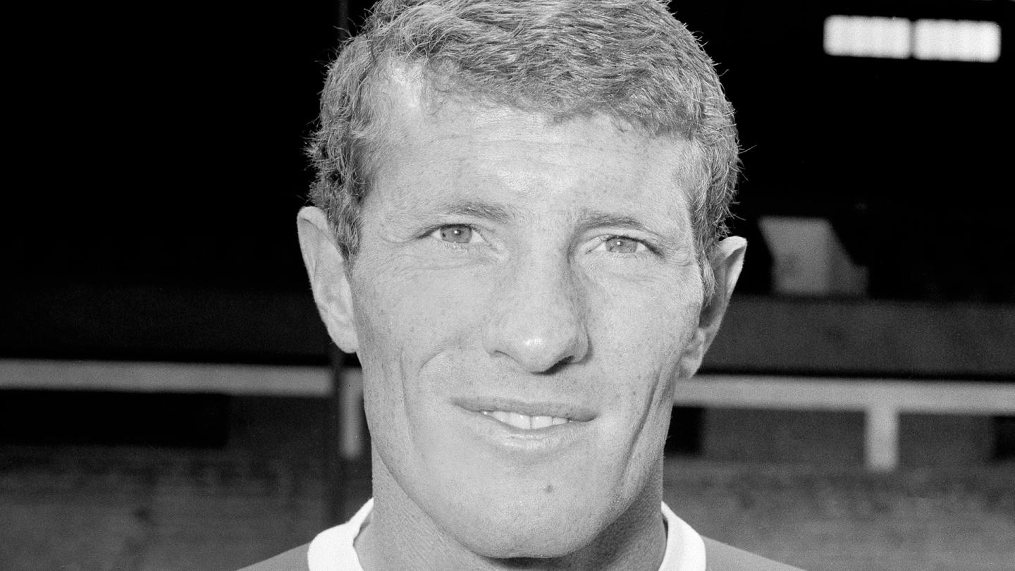 Liverpool FC deeply saddened by passing of Willie Stevenson - Liverpool FC