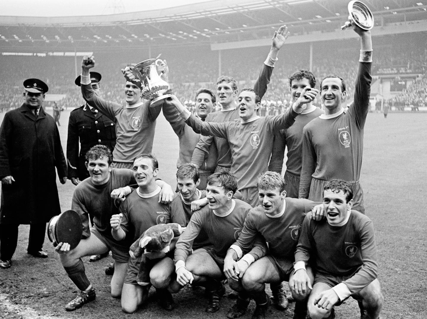 Der FC Liverpool ist zutiefst traurig über den Tod von Willie Stevenson ...