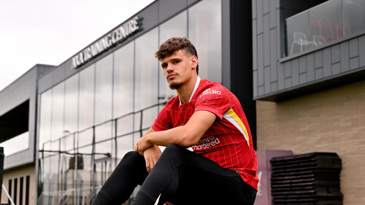 An expert's view on Milos Kerkez: Energy, style of play, attacking threat and more - Liverpool FC