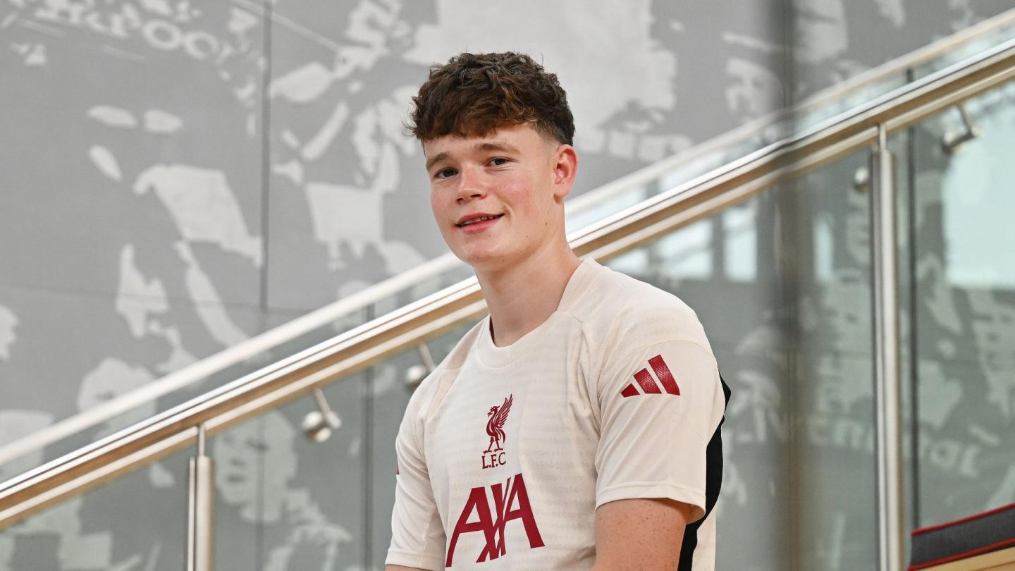 James McConnell firma un nuovo contratto con la LFC e passa all'Ajax in ...