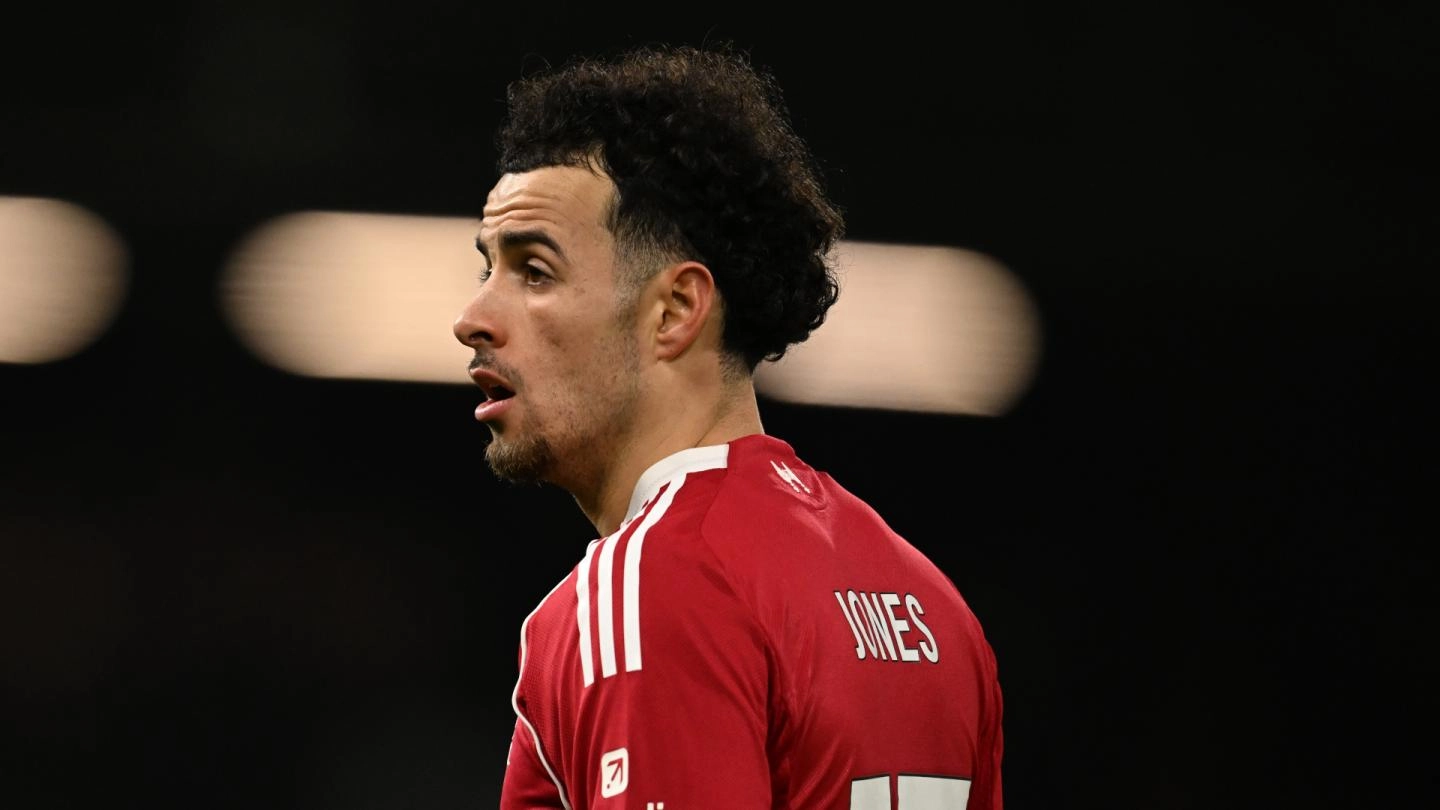 'Hard to take' - Curtis Jones on late frustration for Liverpool at ...