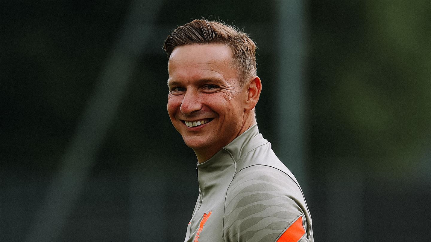 Watch Pep Lijnders' pre-Arsenal press conference - Liverpool FC