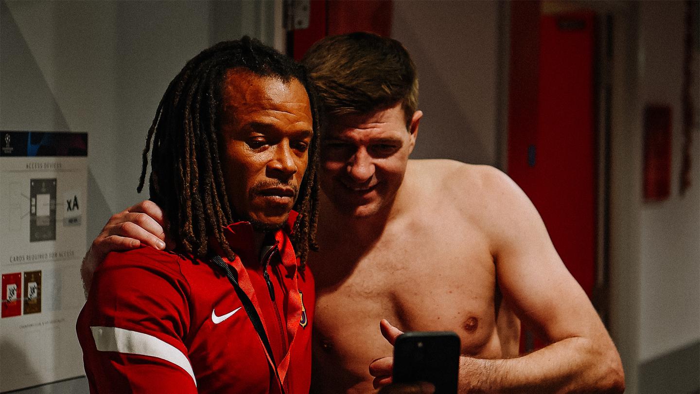 Behind the scenes of Liverpool Legends v Barça Legends - Liverpool FC