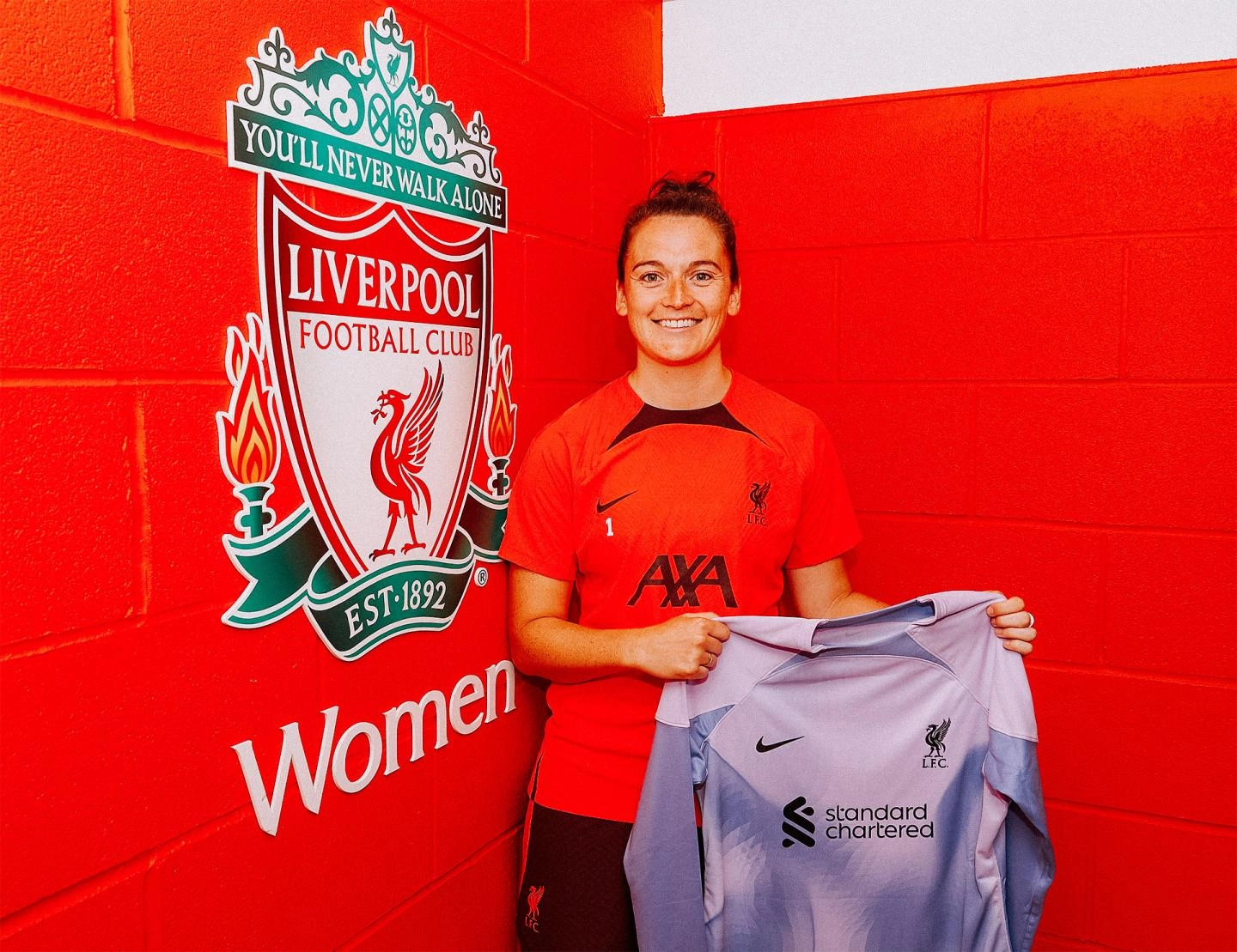 Liverpool FC — Rachael Laws signs new contract with Liverpool FC Women