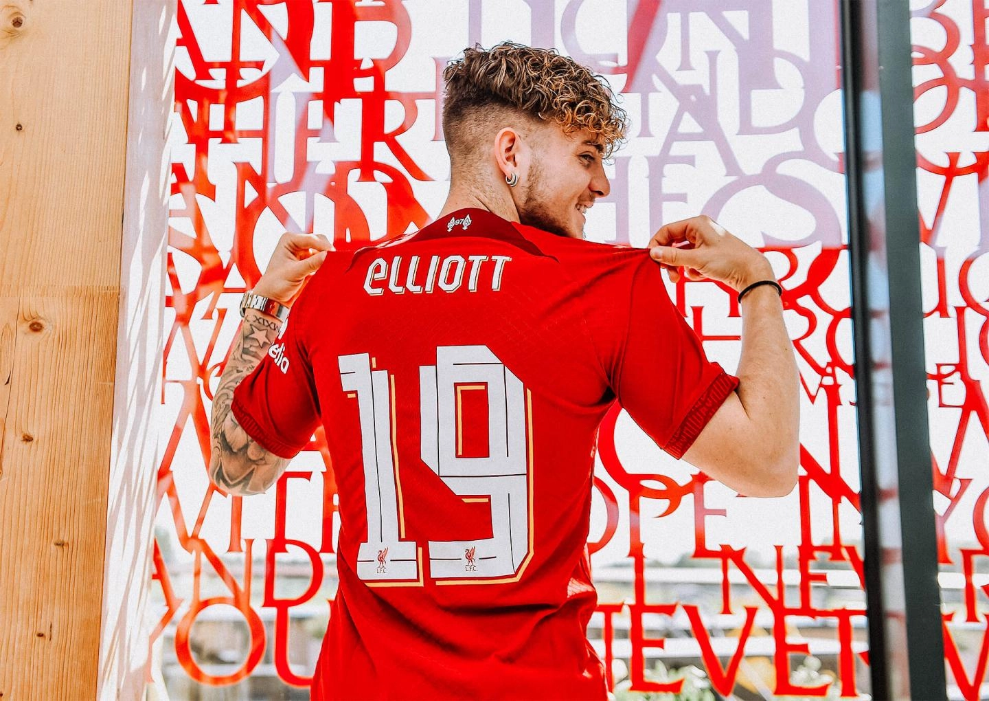 Harvey Elliott poses with new No.19 Liverpool shirt - Liverpool FC