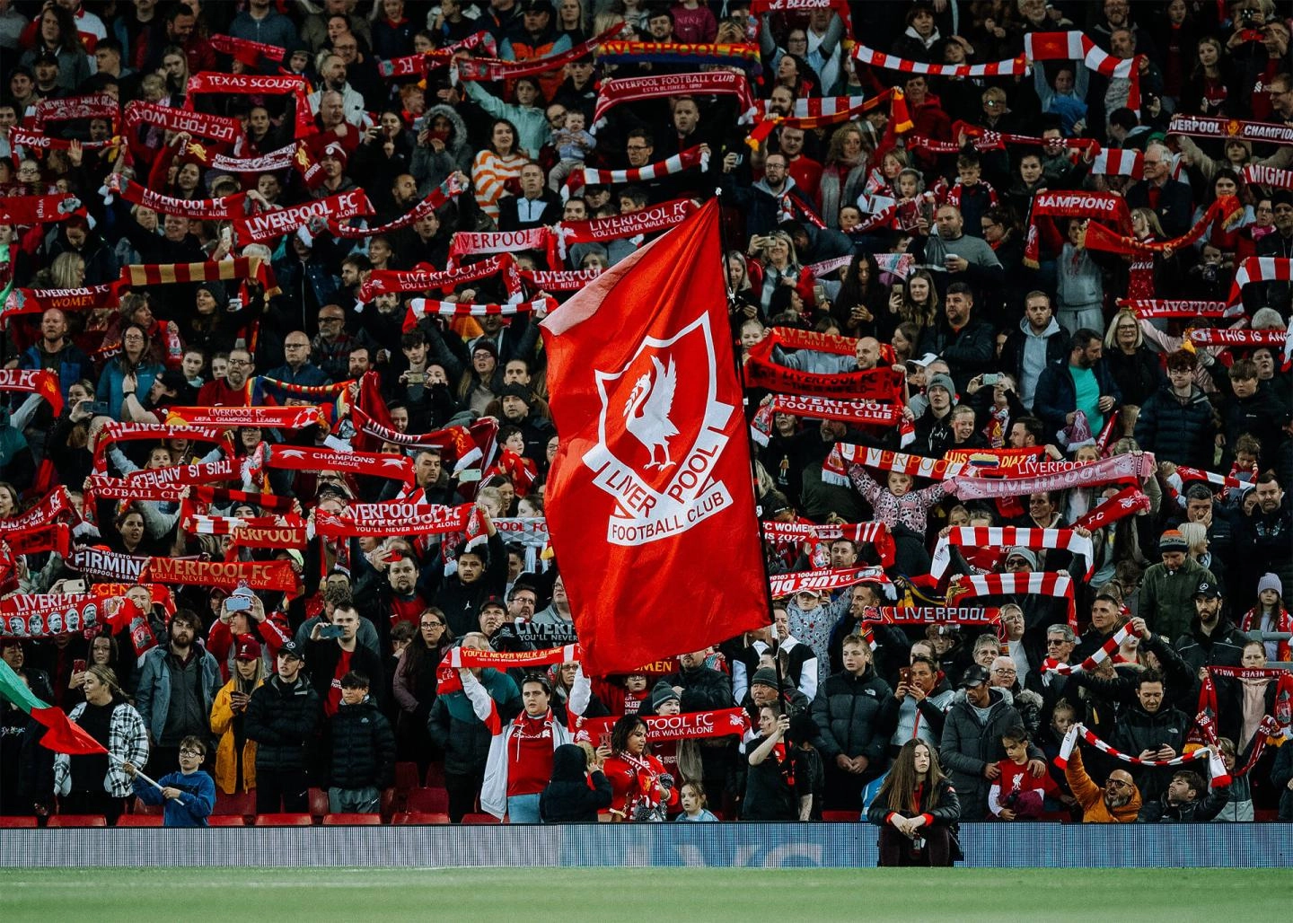 Photos: Record-breaking crowd as Anfield hosts women's derby - Liverpool FC