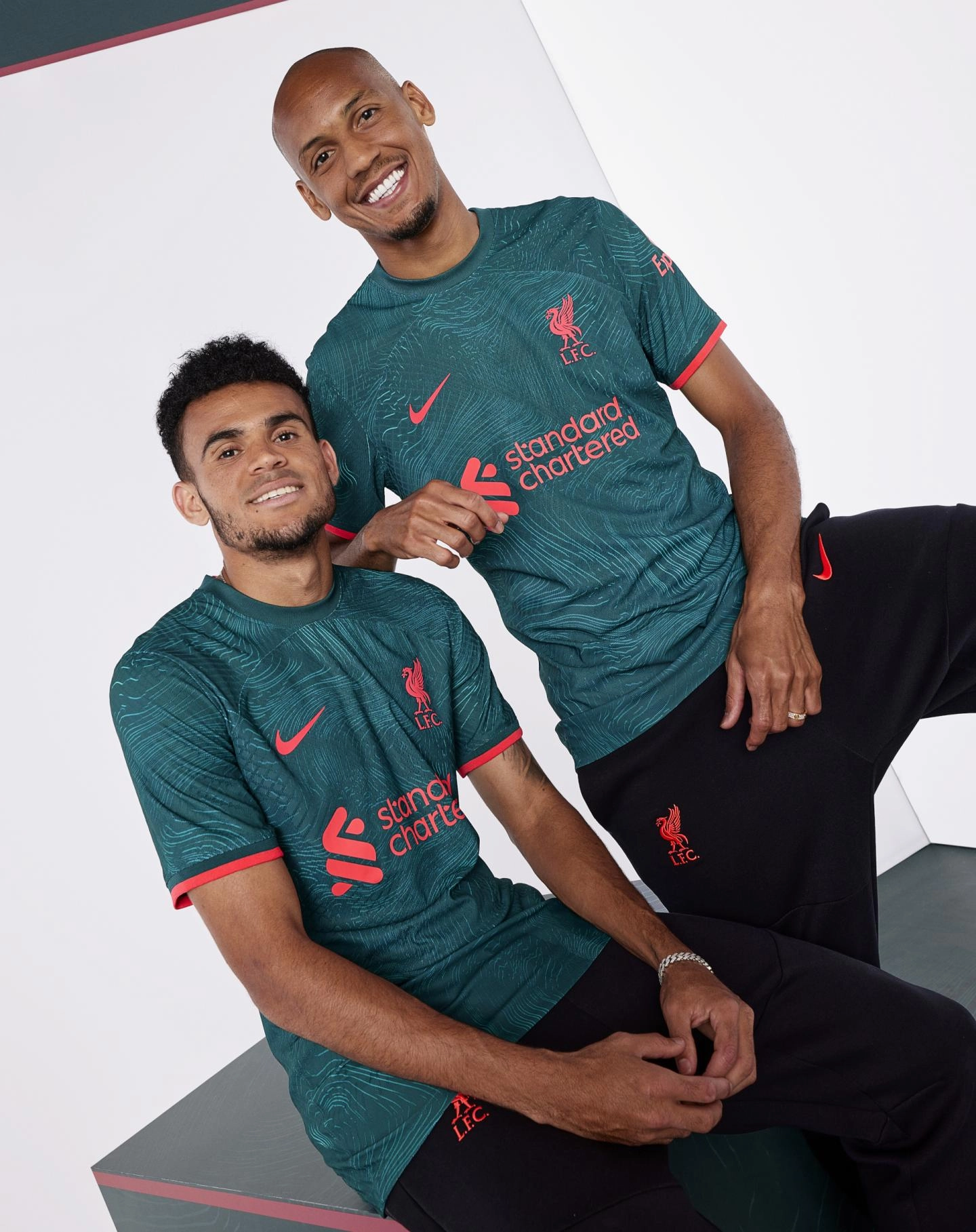 Photos: Liverpool stars model 2022-23 Nike third kit - Liverpool FC