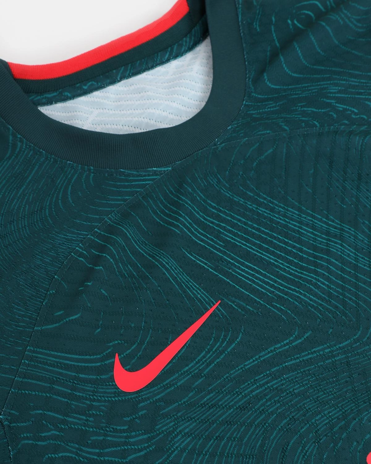 Up close with Liverpool's 2022-23 Nike third kit - Liverpool FC