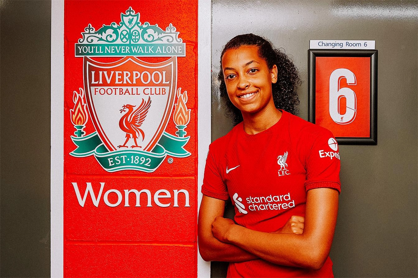 Liverpool FC — Hannah Silcock signs first professional deal with LFC Women