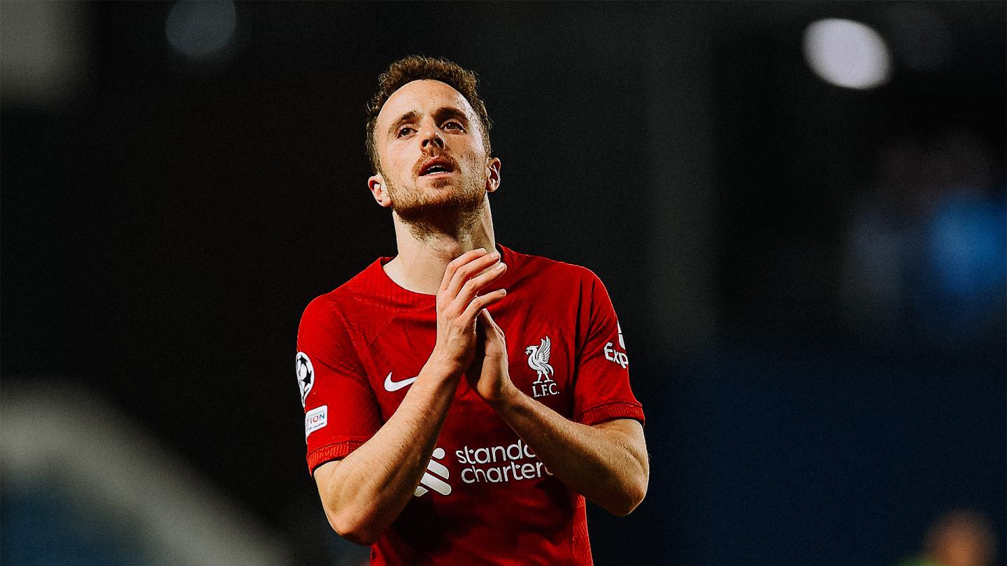 Klopp: I had to hug Diogo but he's so strong mentally, a role model - Liverpool FC