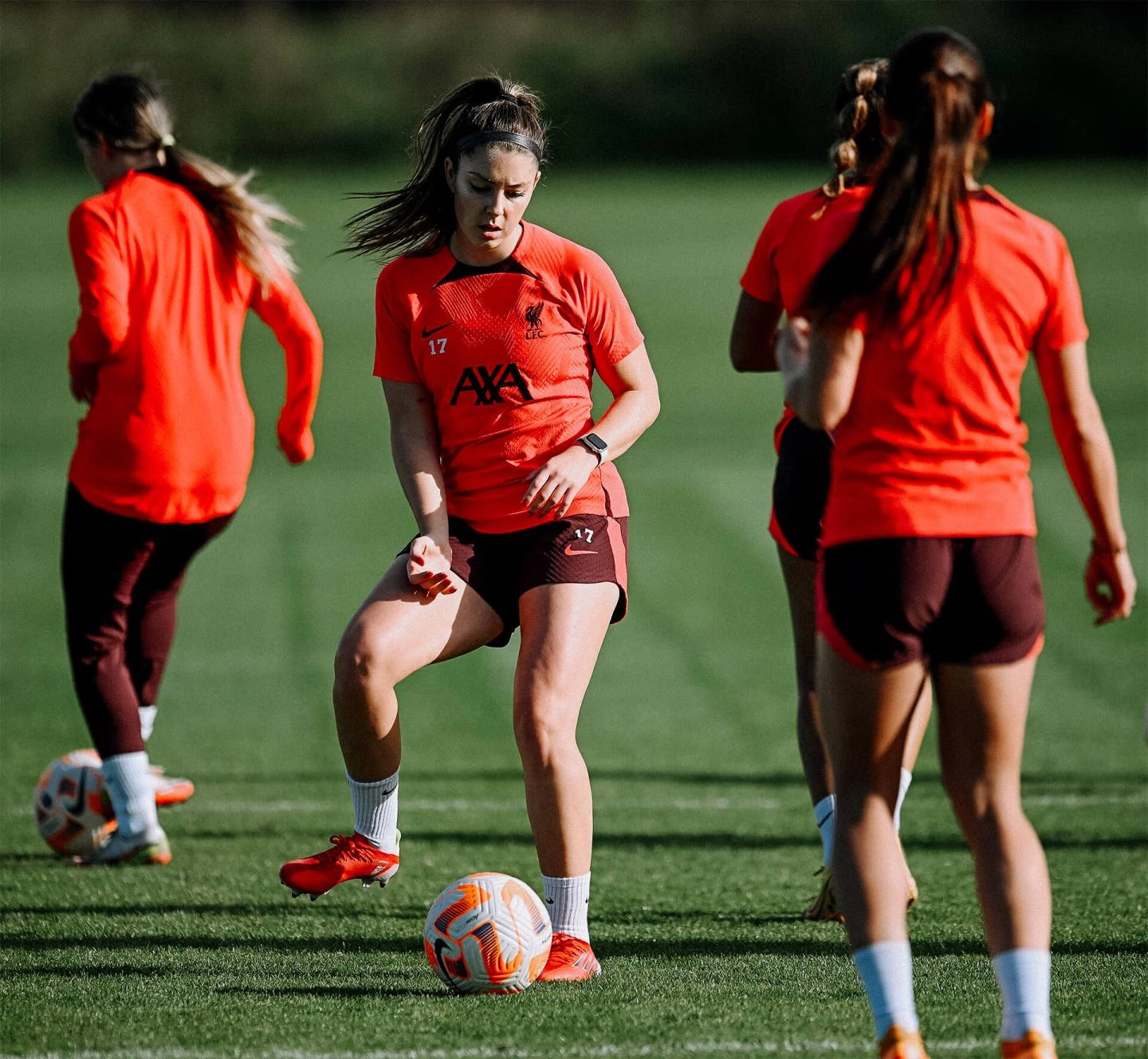 Photos: LFC Women in training ahead of Man City trip - Liverpool FC