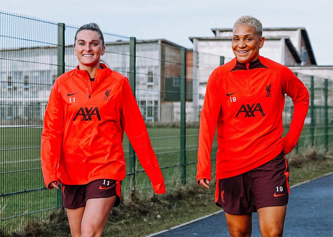 Photos: Gemma Bonner trains with LFC Women after returning to the club ...