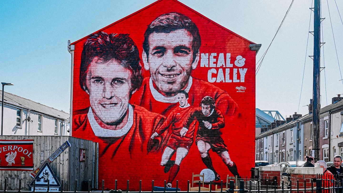Anfield mural unveiled in honour of Liverpool legends Phil Neal and Ian ...
