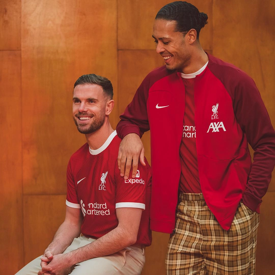 Gallery: Behind the scenes of Reds' new home kit photoshoot - Liverpool FC