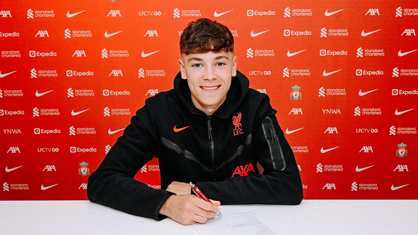 Luke Chambers signs new Liverpool contract - Liverpool FC