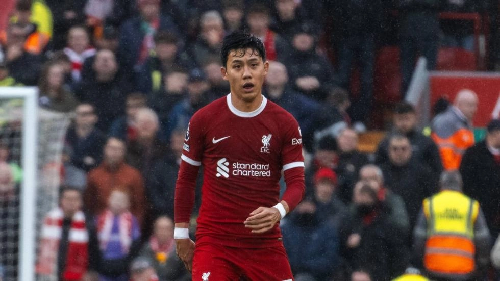 Wataru Endo, midfielder - Liverpool FC