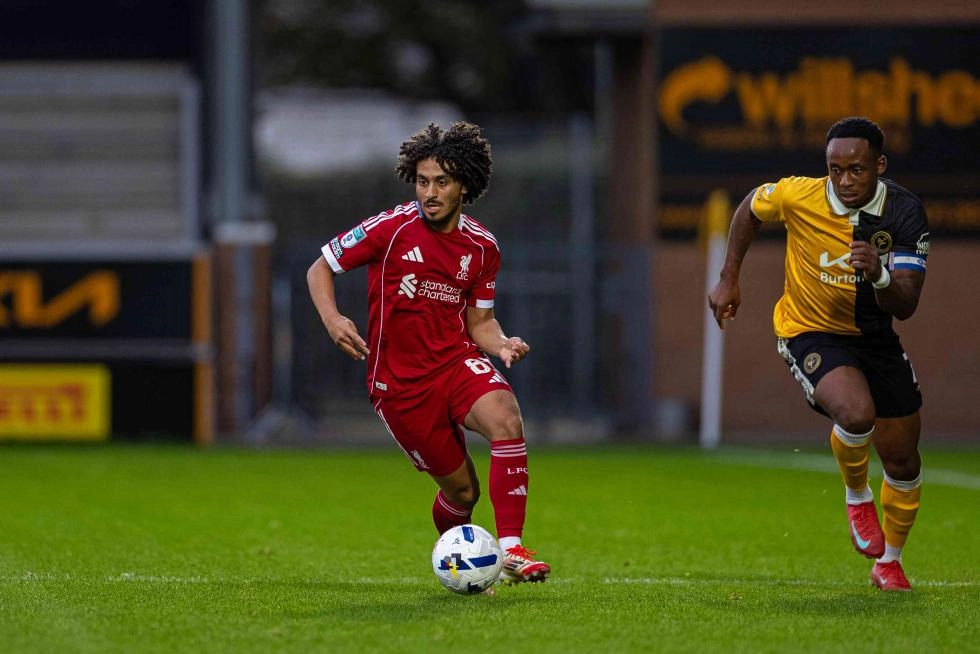 Bilan des U21 : Liverpool battu à Burton Albion lors du match d ...