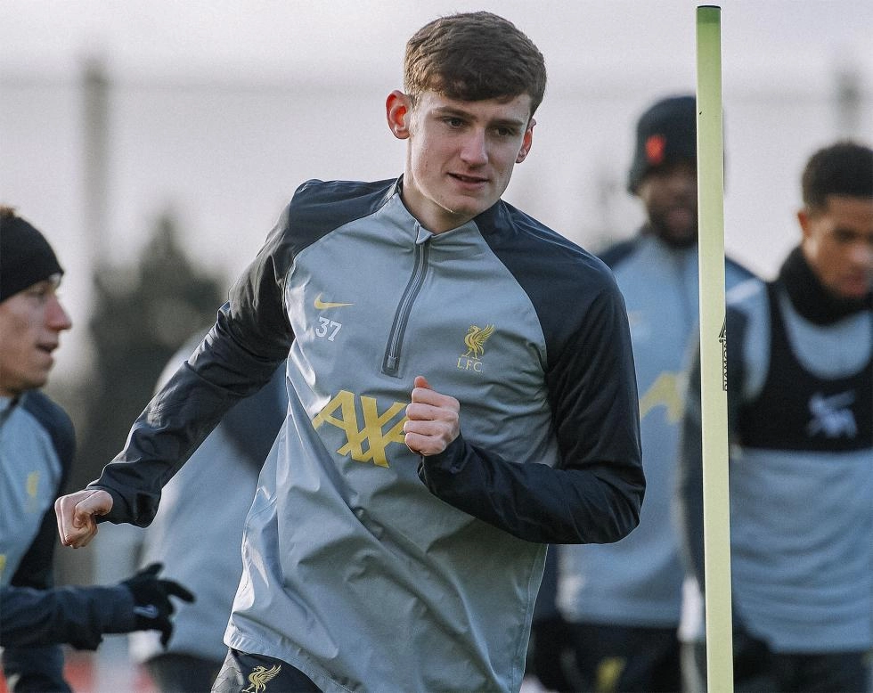 Liverpool in training ahead of AC Milan trip - Liverpool FC