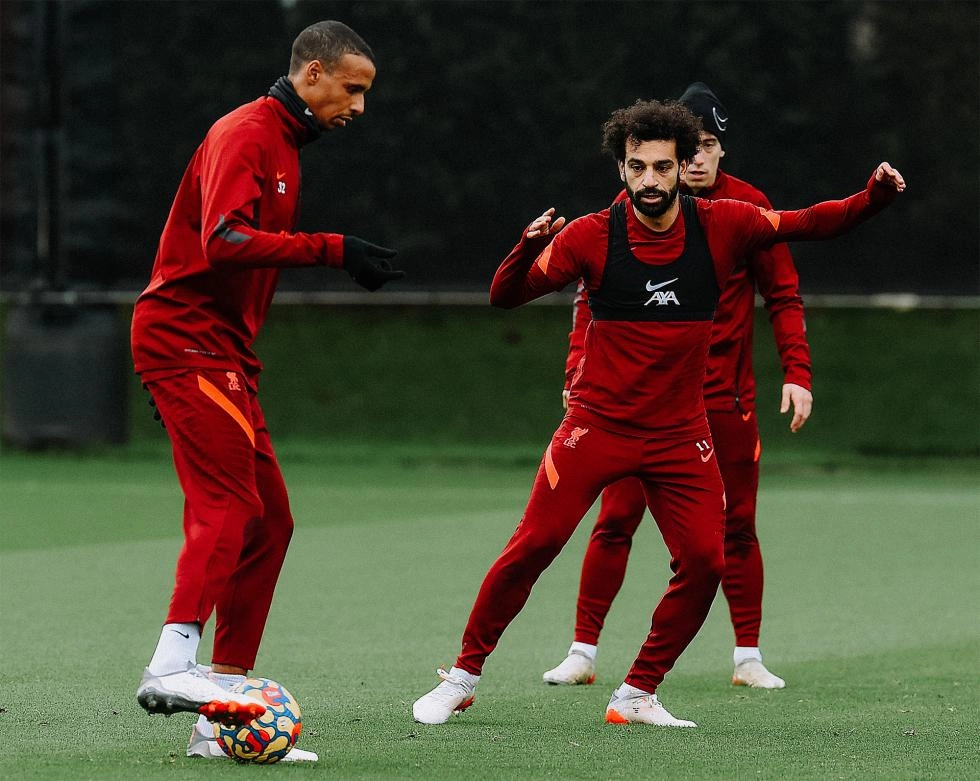 Thursday's training session as Liverpool prepare for Chelsea trip ...